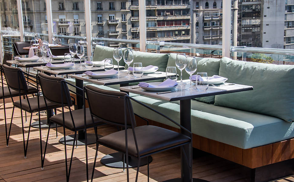 PRANCHETA DE ARQUITETO: PROJ RESTAURANTE: ESTHER ROOFTOP, SÃO PAULO