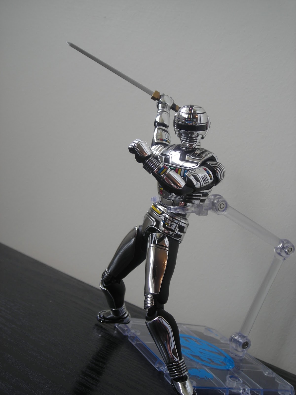My Shiny Toy Robots: Toybox Review: S.H. Figuarts Gavan