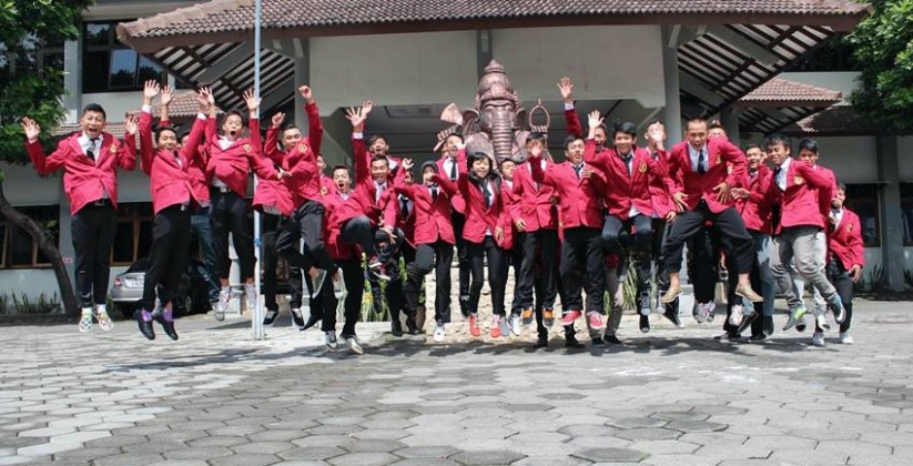 5 Kampus Terbaik di Solo | Serba Serbi Coretan