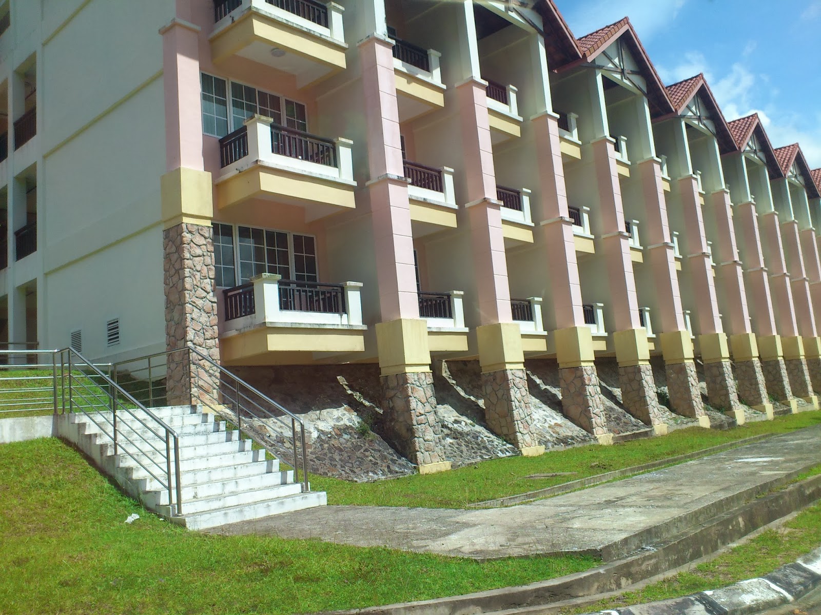 Sejernih Airmata: INSTITUT TADBIRAN AWAM NEGERI ( INTAN ) KAMPUS SABAH