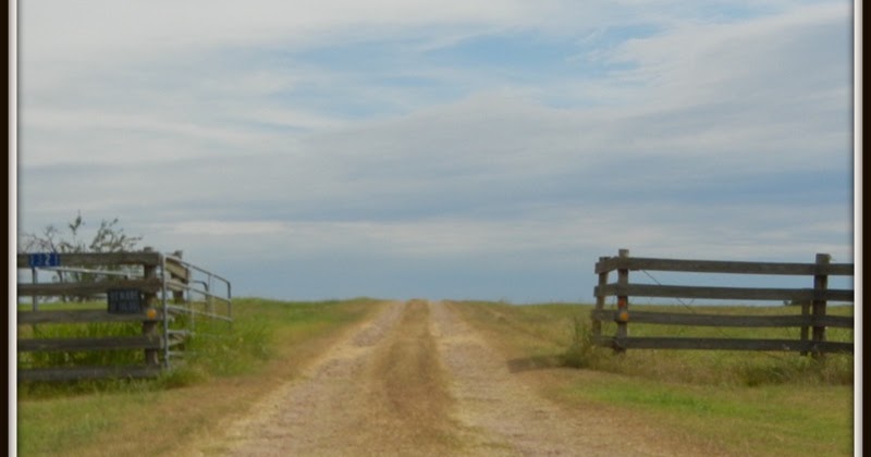 Meggie On The Prairie: Monday's Country Back Roads