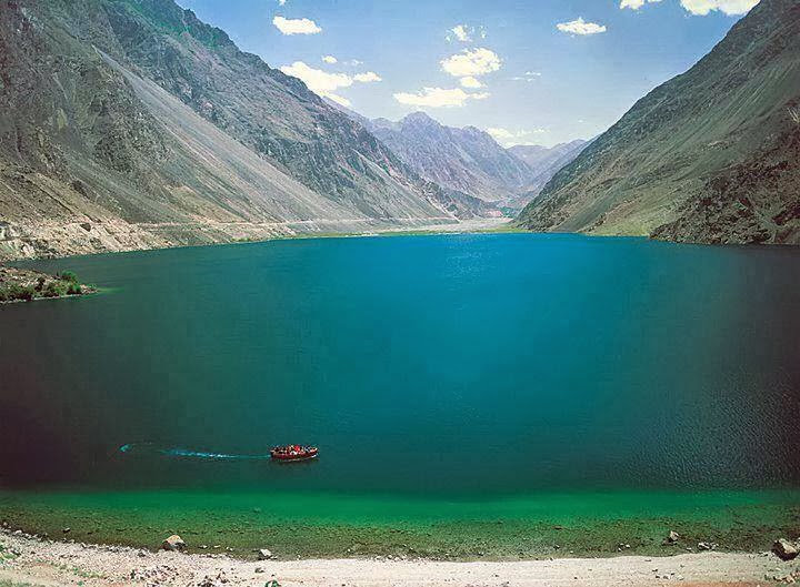 Stunning Views: SADPARA Lake Skardu, Pakistan