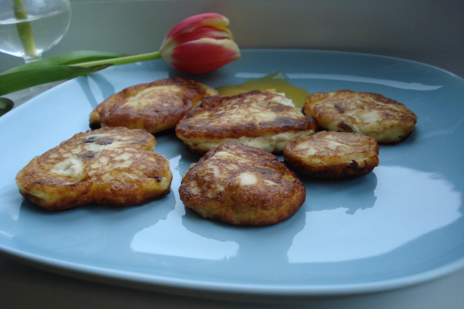 Poppies and Ice-cream: An Ukrainian kind of breakfast