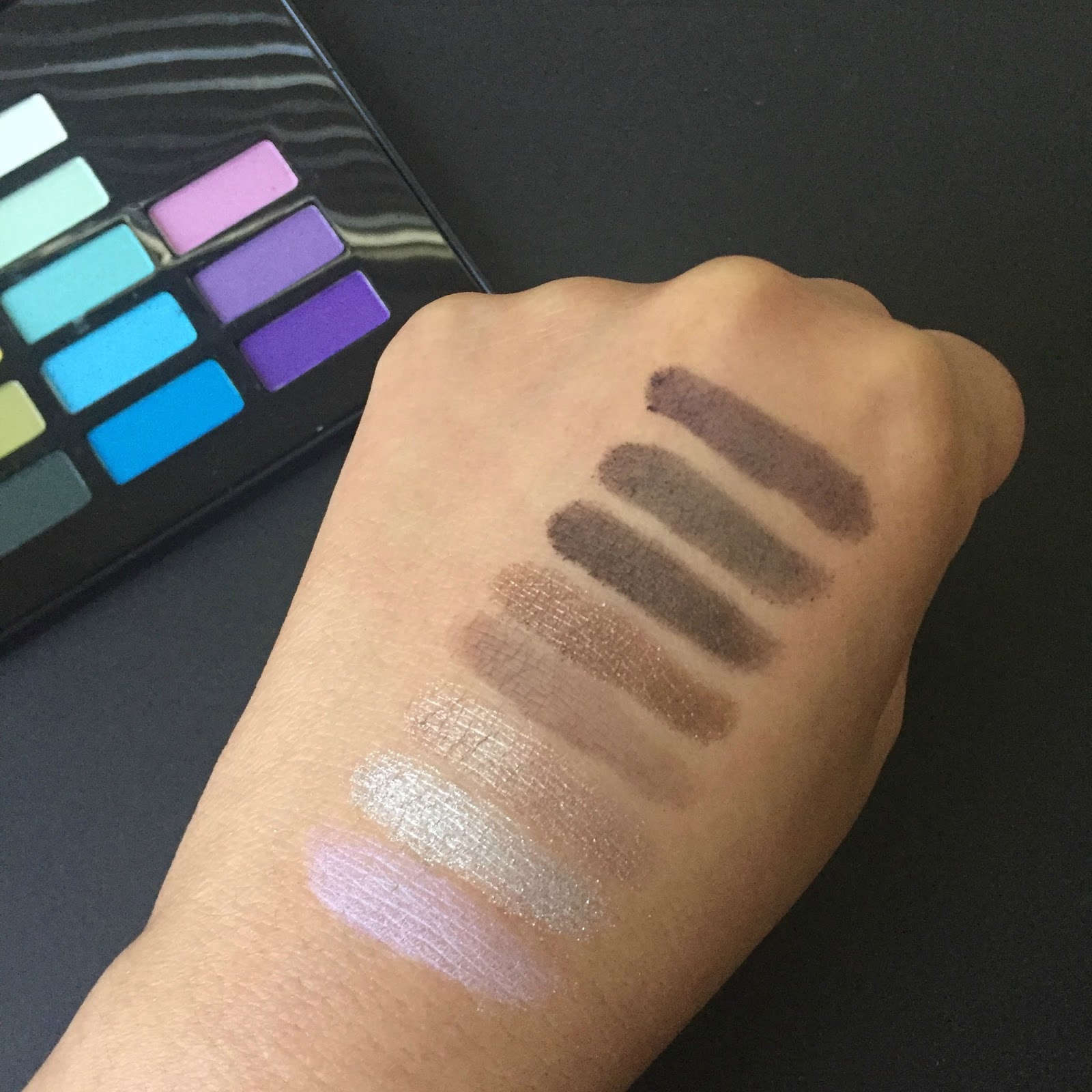 MAC x Jeremy Scott Review & Swatches | A Very Sweet Blog | Bloglovin’