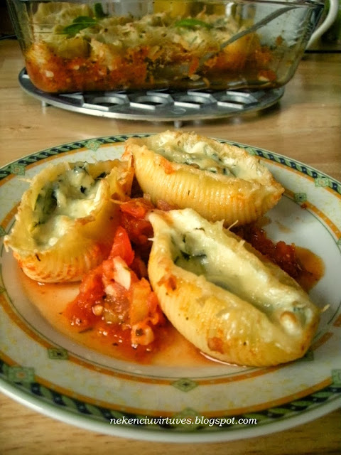 Nekenčiu virtuvės: Makaronų kriauklės su rikota ir špinatais