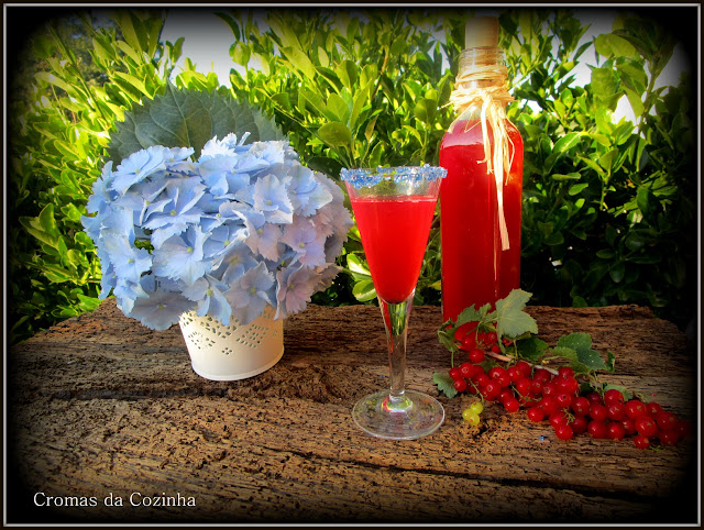 cromas da cozinha: Licor de Groselha
