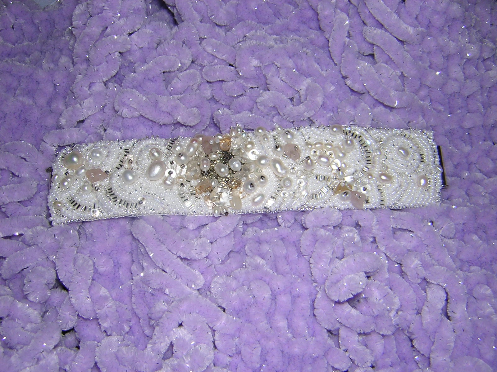 L a c r y C r y s t a l s...