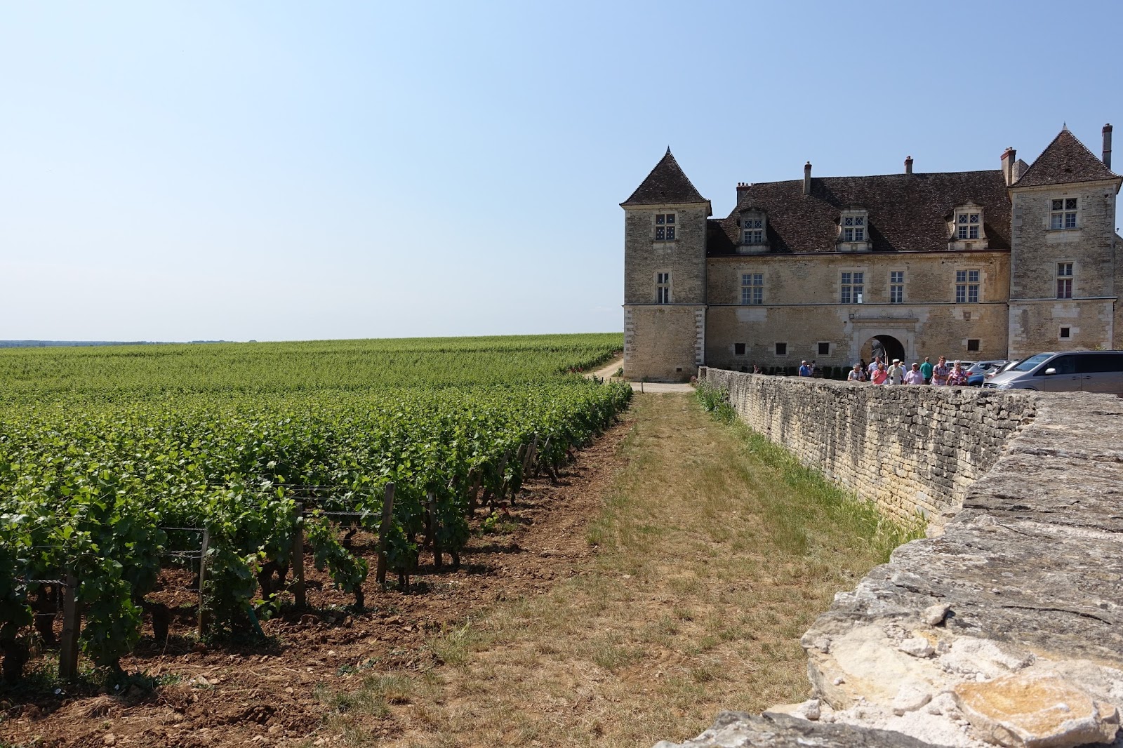 schiller-wine: Visit: Château du Clos de Vougeot – Bourgogne Tour by ...