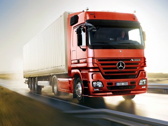 İNTERNETDEKİ KAMYONCU DURAĞI: MERCEDES KAMYON TIR ÇEKİCİ RESİMLERİ ...