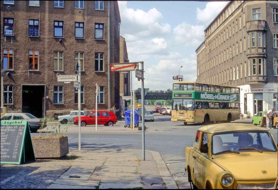 35 Photographs of Berlin in 1992 ~ Vintage Everyday
