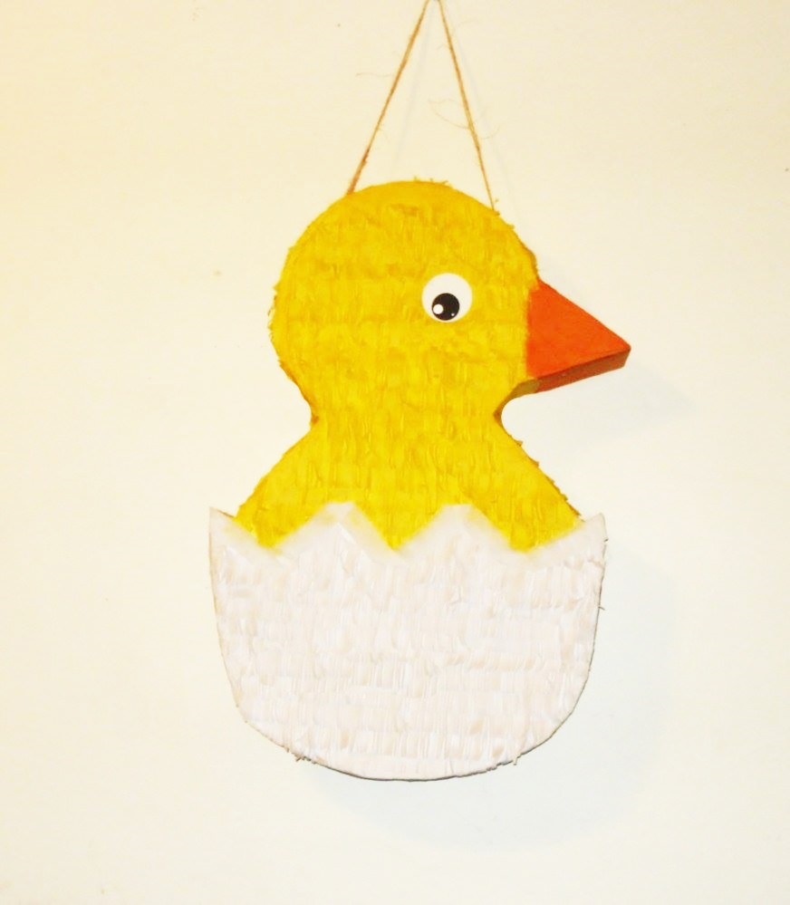 Piñatas: Pinatas for Easter. Pinatas para pascua.