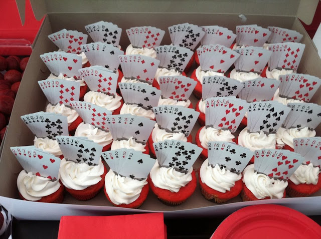 The Smart Momma: Poker Themed Dessert Bar