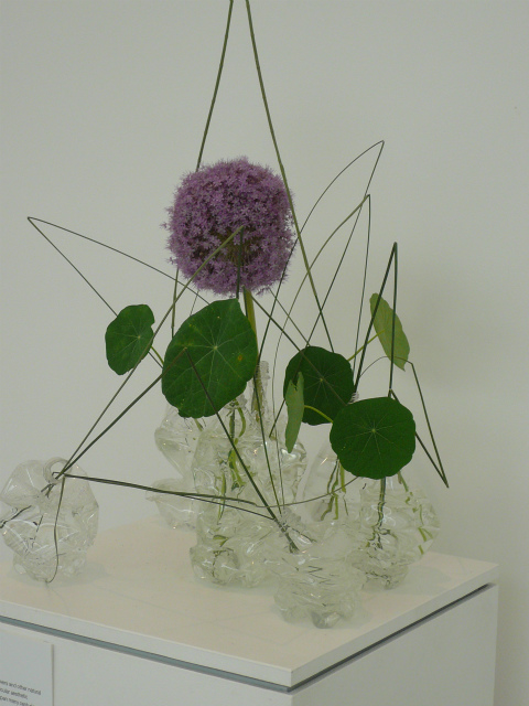 Binca Japanese Design: Photos of ikebana- flower arrangement