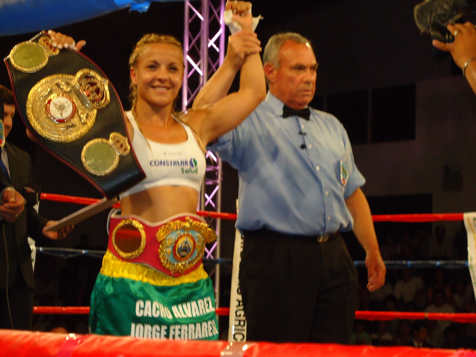 Boxeadoras Argentinas: Bopp se destacó en Villegas y va por Susi Kentikian