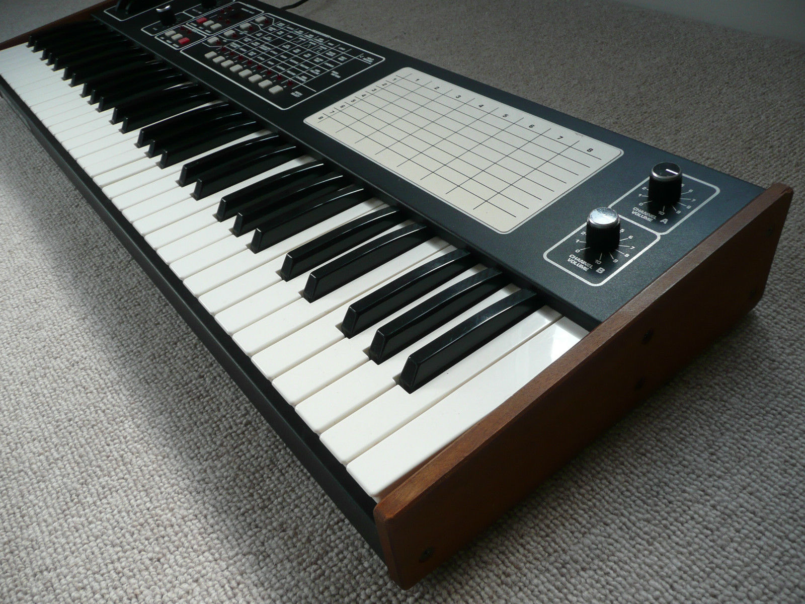 MATRIXSYNTH: SEQUENTIAL CIRCUITS PRO 8 POLY SYNTH SN 02033