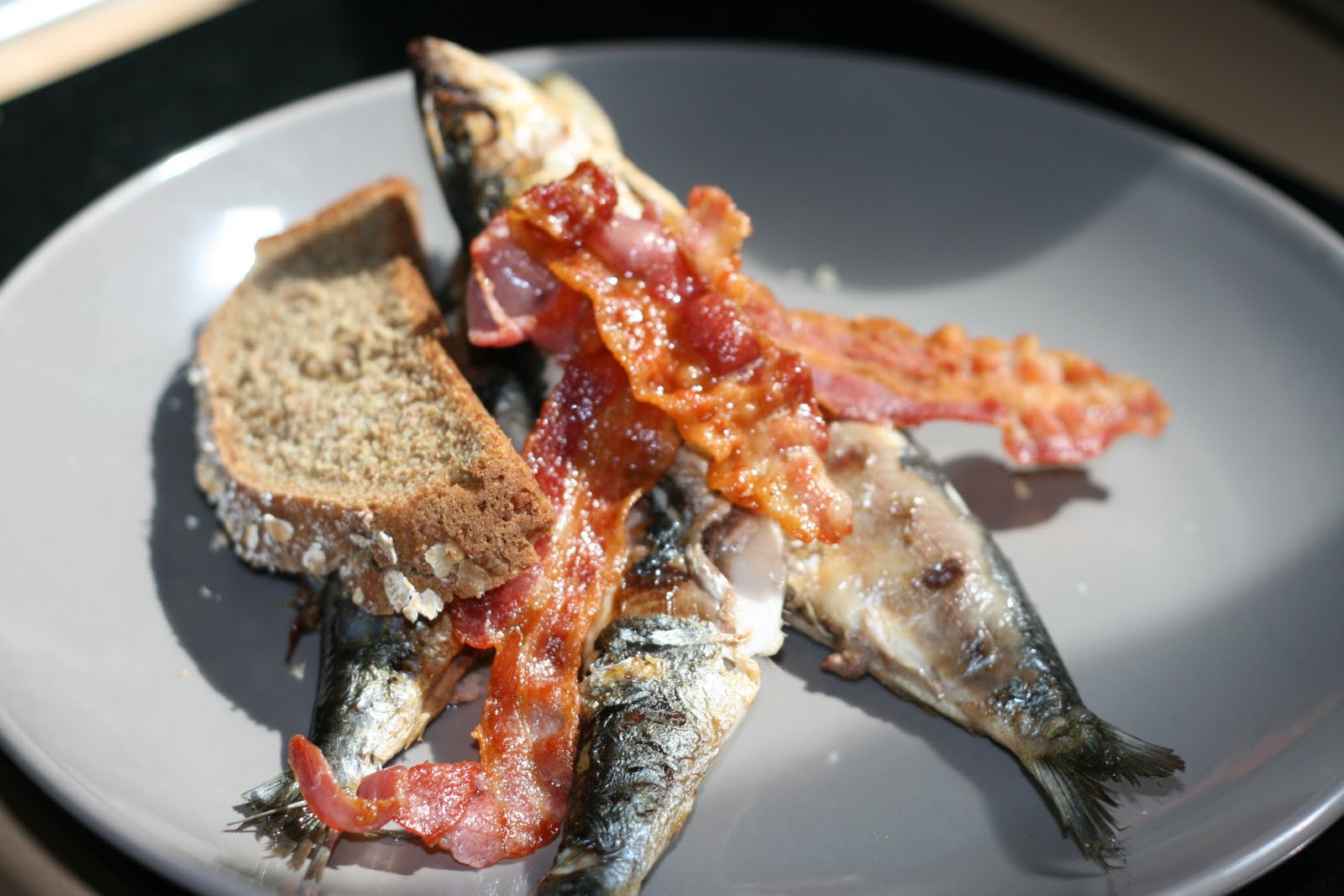 Warm Beer Cold Soup: Fish-farers breakfast vs Continental breakfast