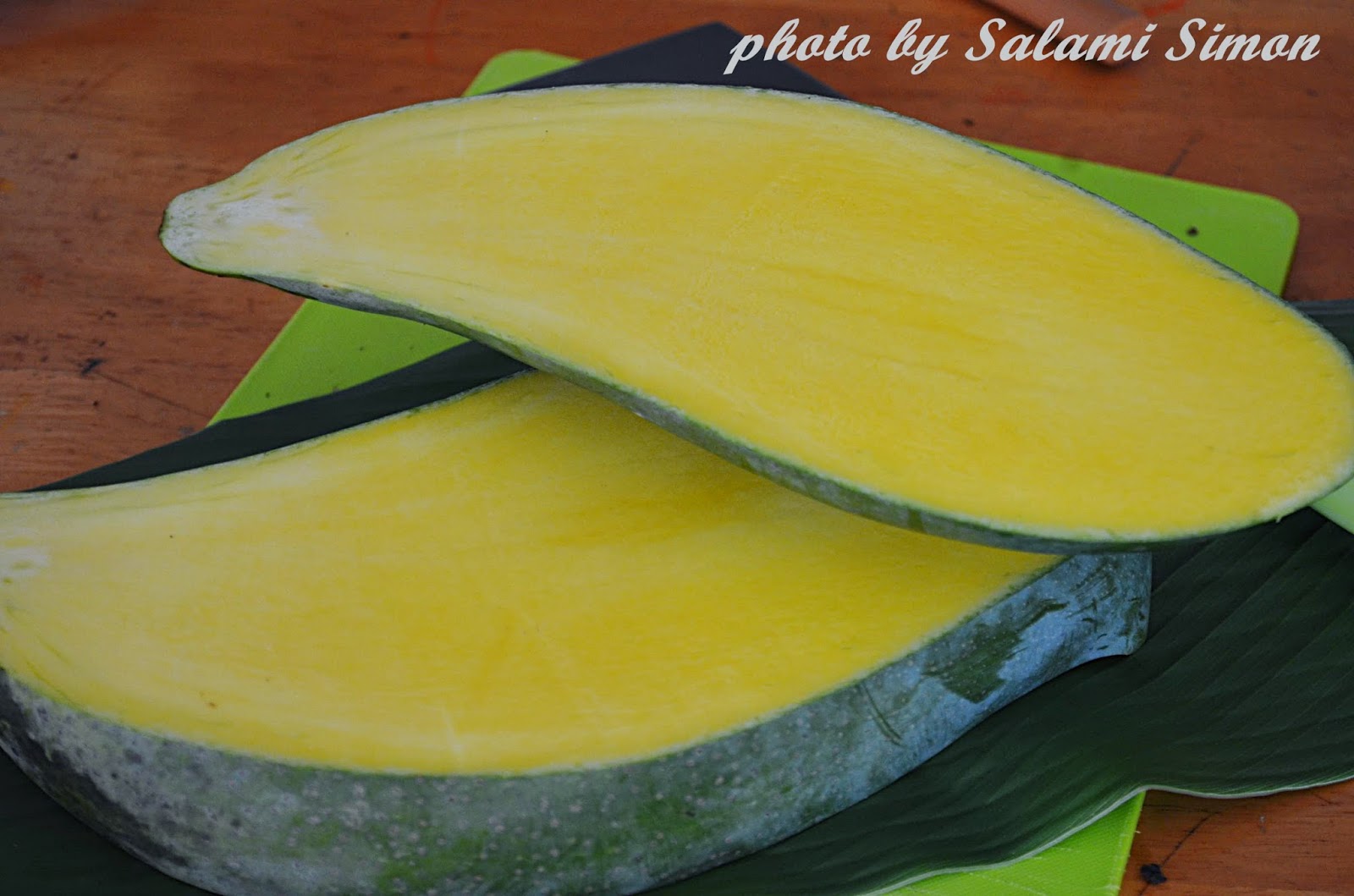 Mangga Oh Mangga! Jom buat Kerabu Mangga! - Amie's Little Kitchen