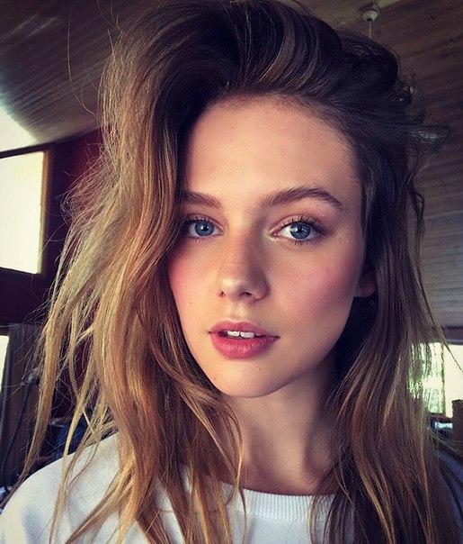Cutest Models in the world: Can't believe girls this cute exist! Cutest Models in the world: Can't believe girls this cute exist!