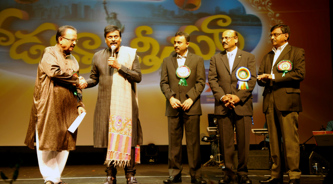 Cinesense: Chiranjeevi And SP.Balasubramaniam Padutha Theeyaga ...
