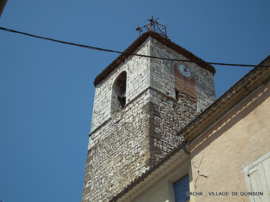 Un jour....Une photo !: Quinson ses fontaines et lavoirs et son village ...