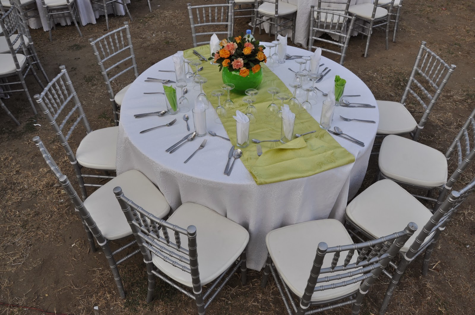 Mpenda: UPAMBAJI UKUMBI WA NJE.