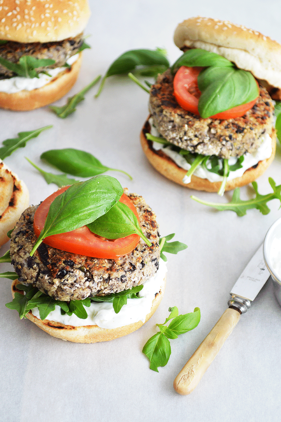 Black Beans and Couscous Burger - Andrajos | Recipes, Food Styling and ...