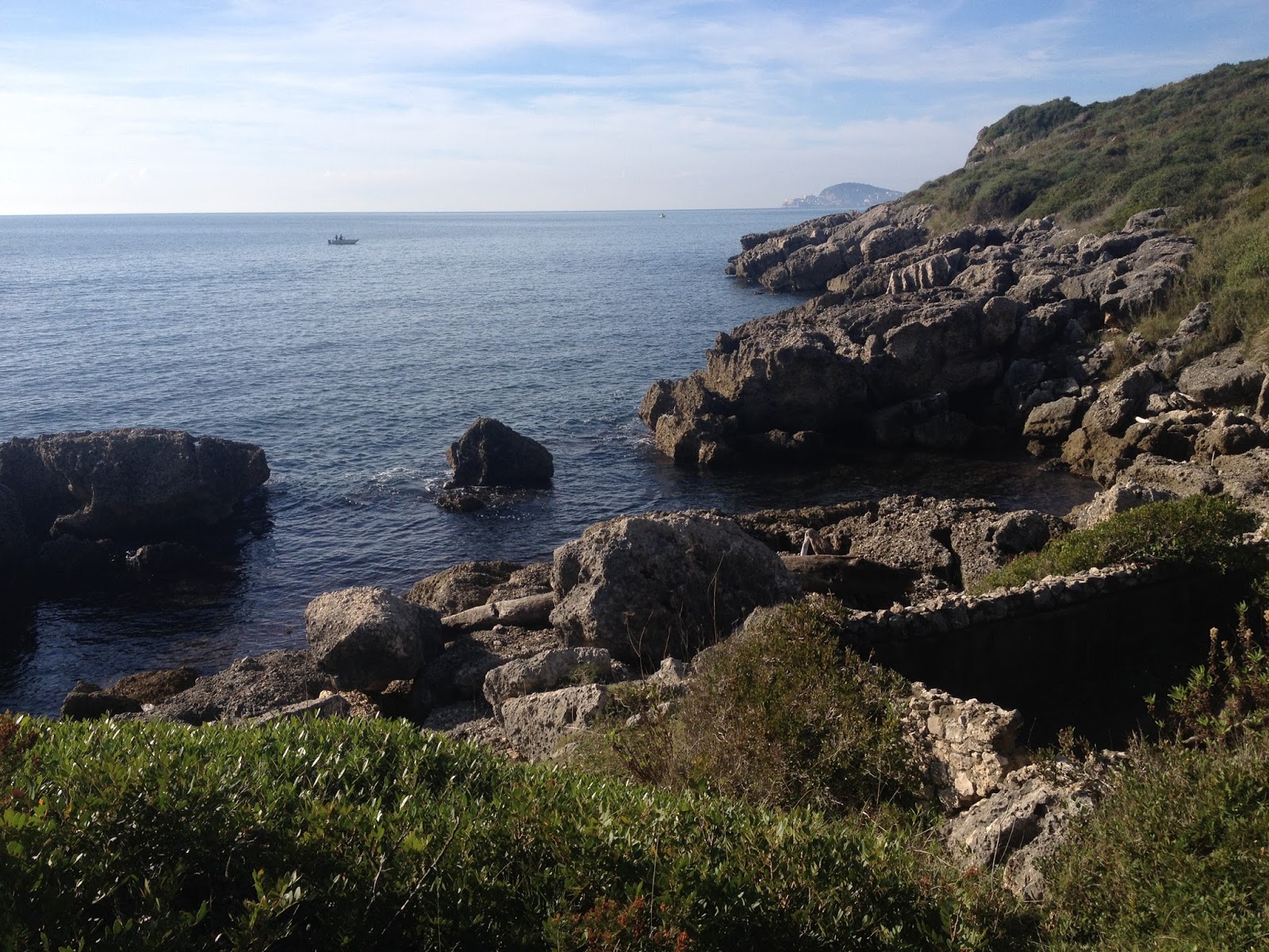 Raccontare la natura e l'arte: Parco di Gianola e Monte di Scauri ...