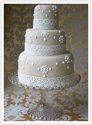 Modele Tort: TORTUL MIRESEI - MODELE DANTELATE