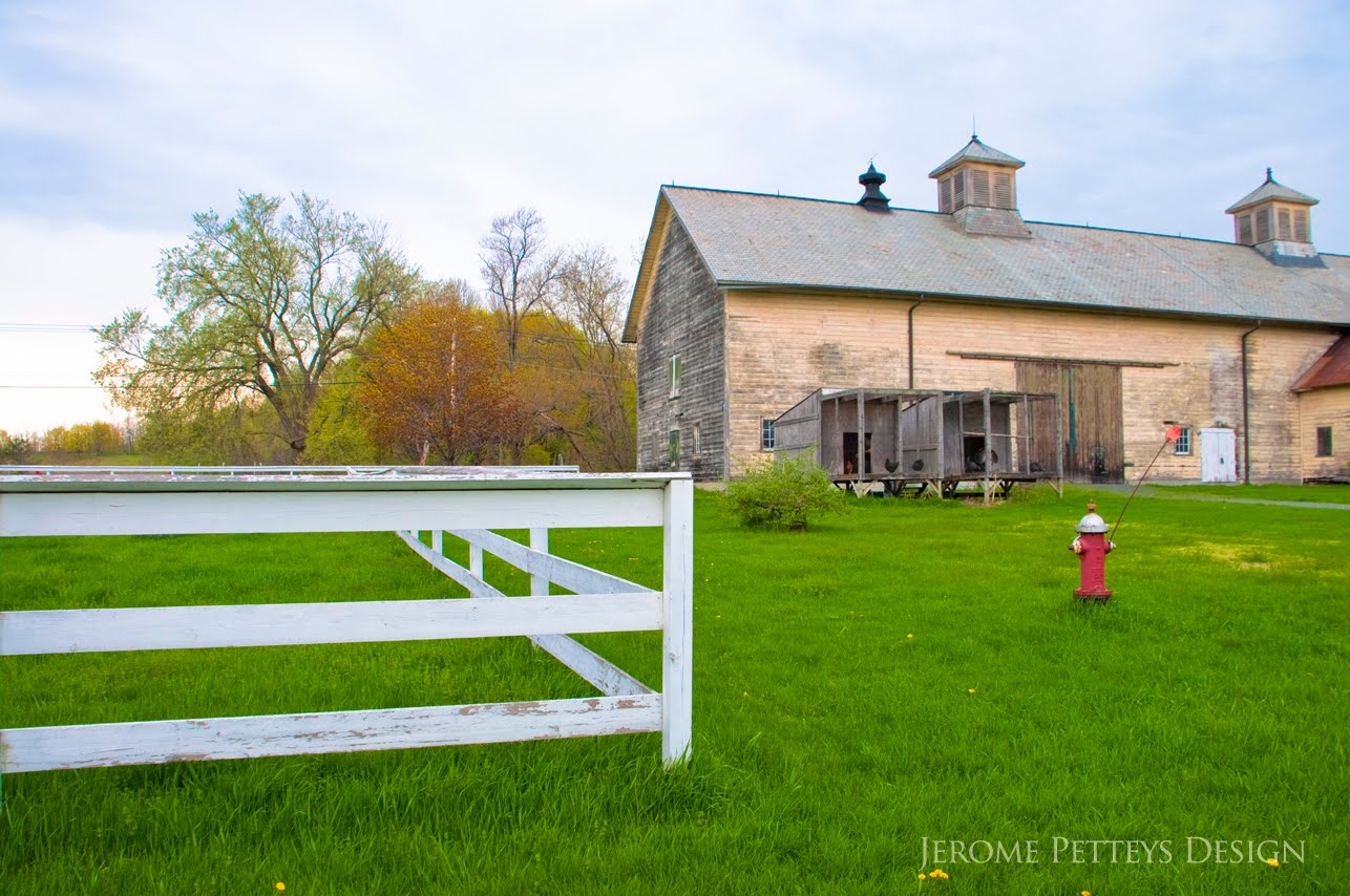 Jerome Petteys Design: Shaker Barn in Albany, New York