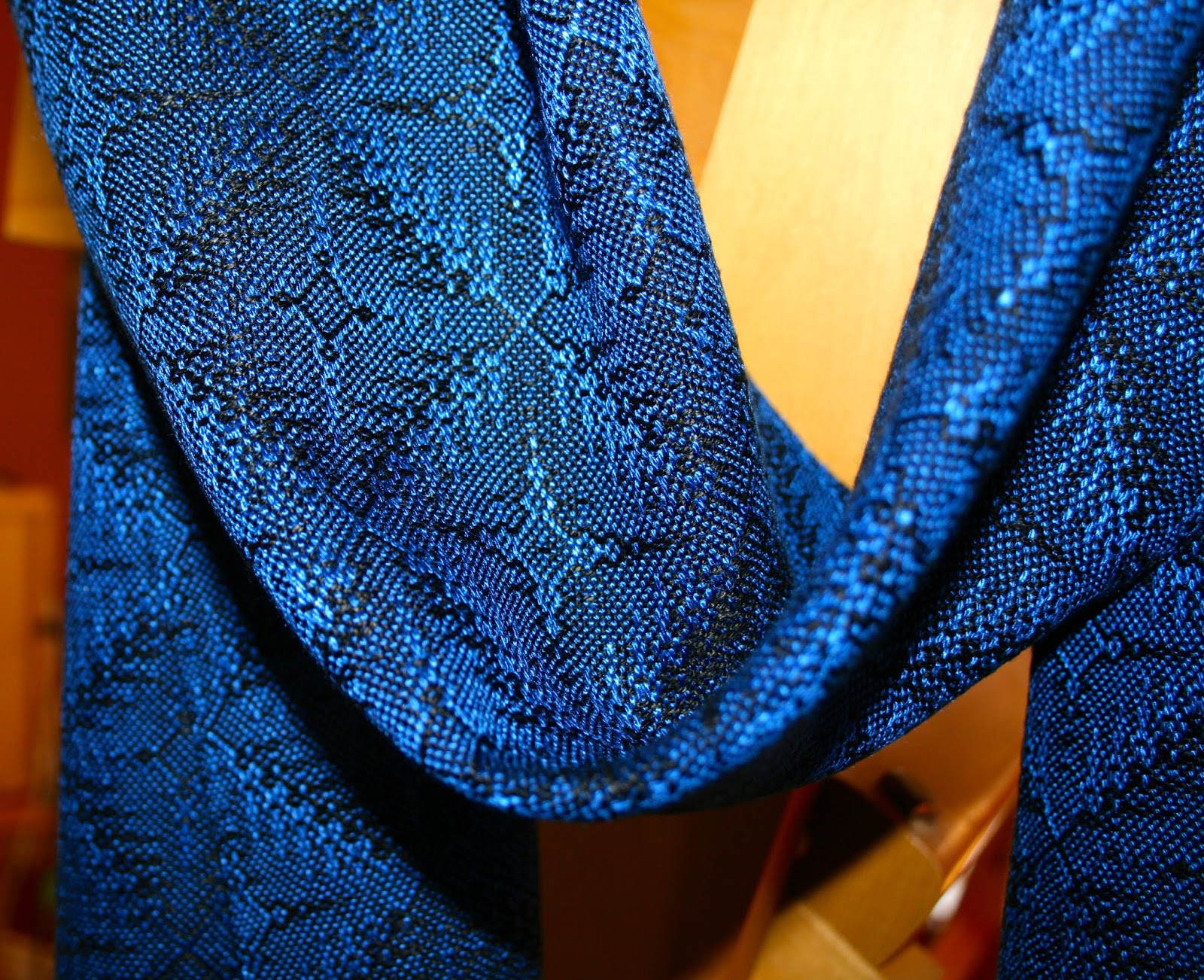 Thrums: Blue Chameleon