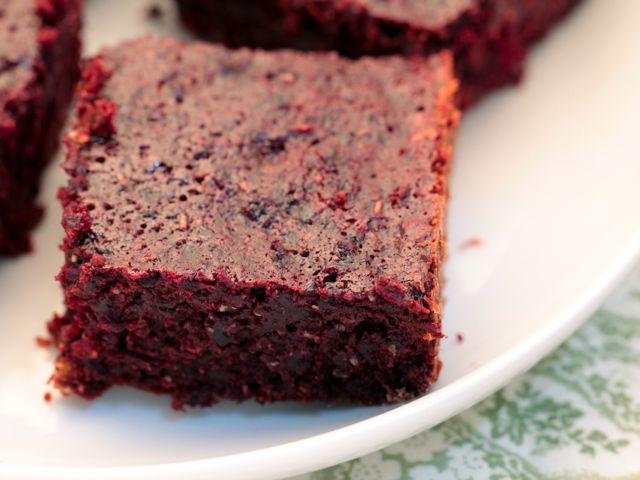 Simply Cooked: beetroot brownies