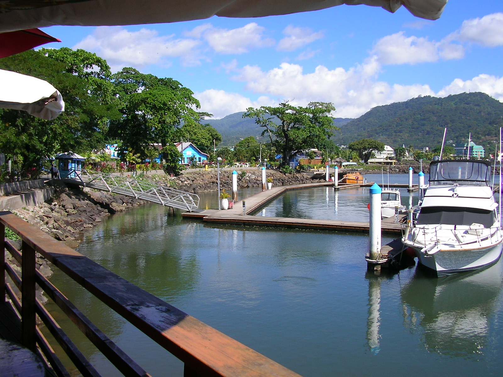 Glennis's Blog page ........................ Welcome.: Apia Samoa