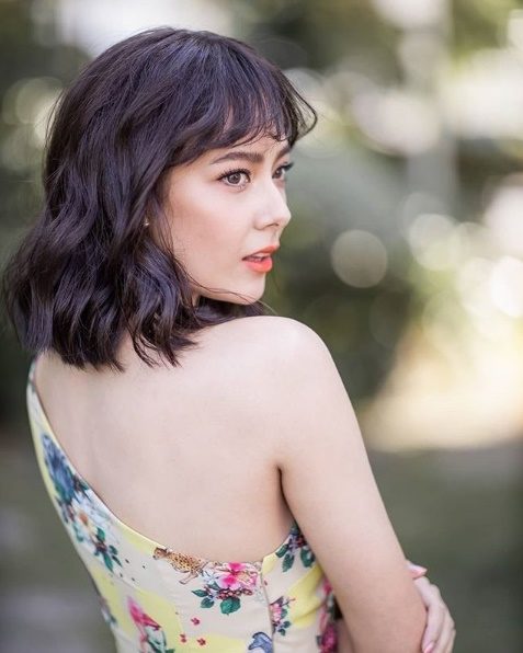 แซมมี่ เคาวเวลล์ (Sammy Cowell) เคลียร์ชัด ชุดว่ายน้ำไม่ต้องใส่กางเกงในถูกแล้ว