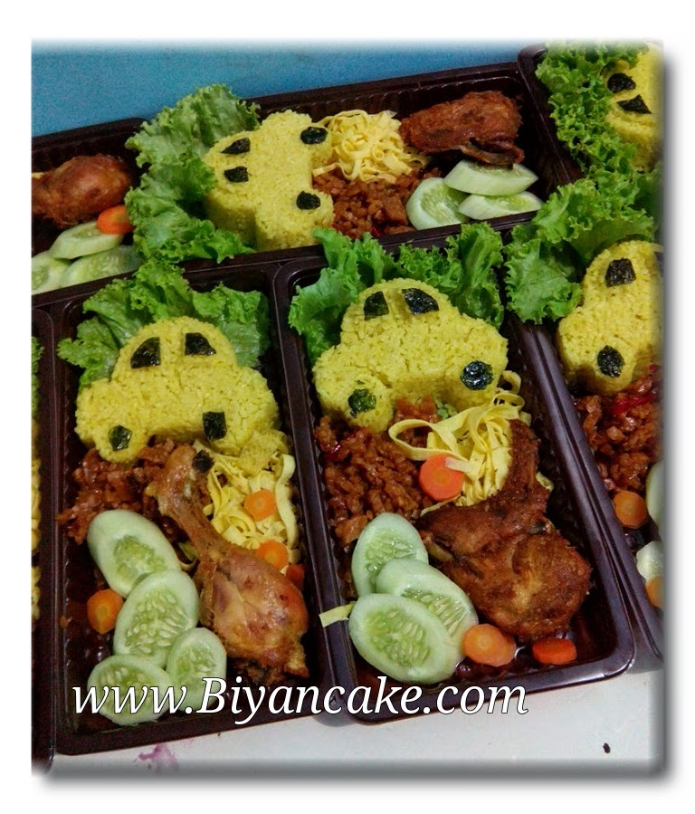 BIyanCakes: Toko kue di bekasi : Nasi kuning bento mobil ~ Dwi