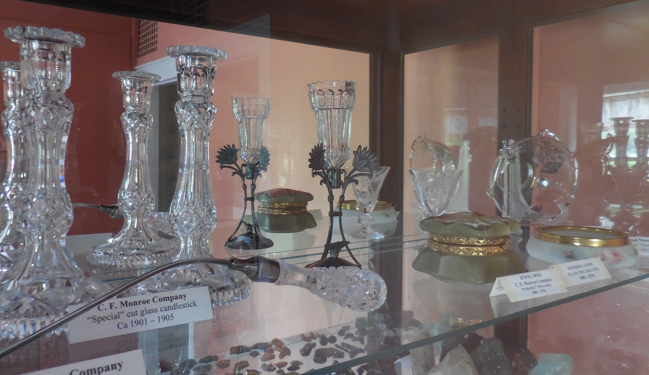 Quiet Corner Glass: Museum of Connecticut Glass Open House