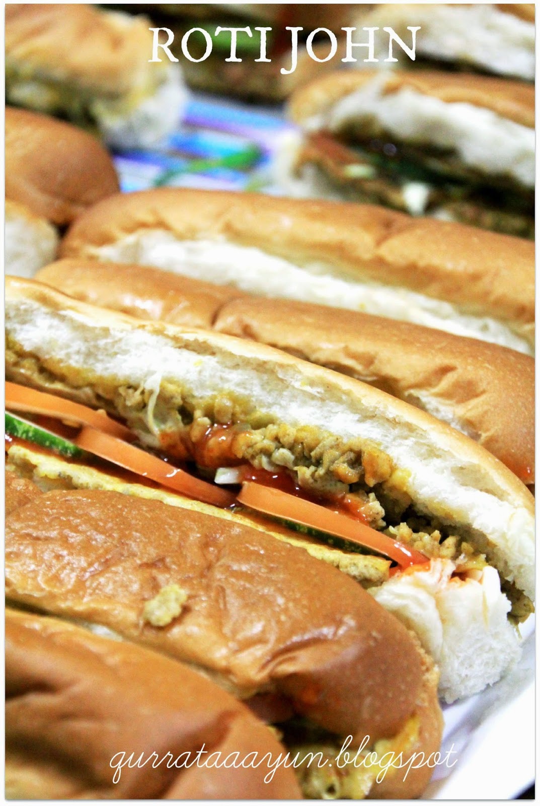 Life is a Constant Battle: Menu Buka Puasa: Roti John