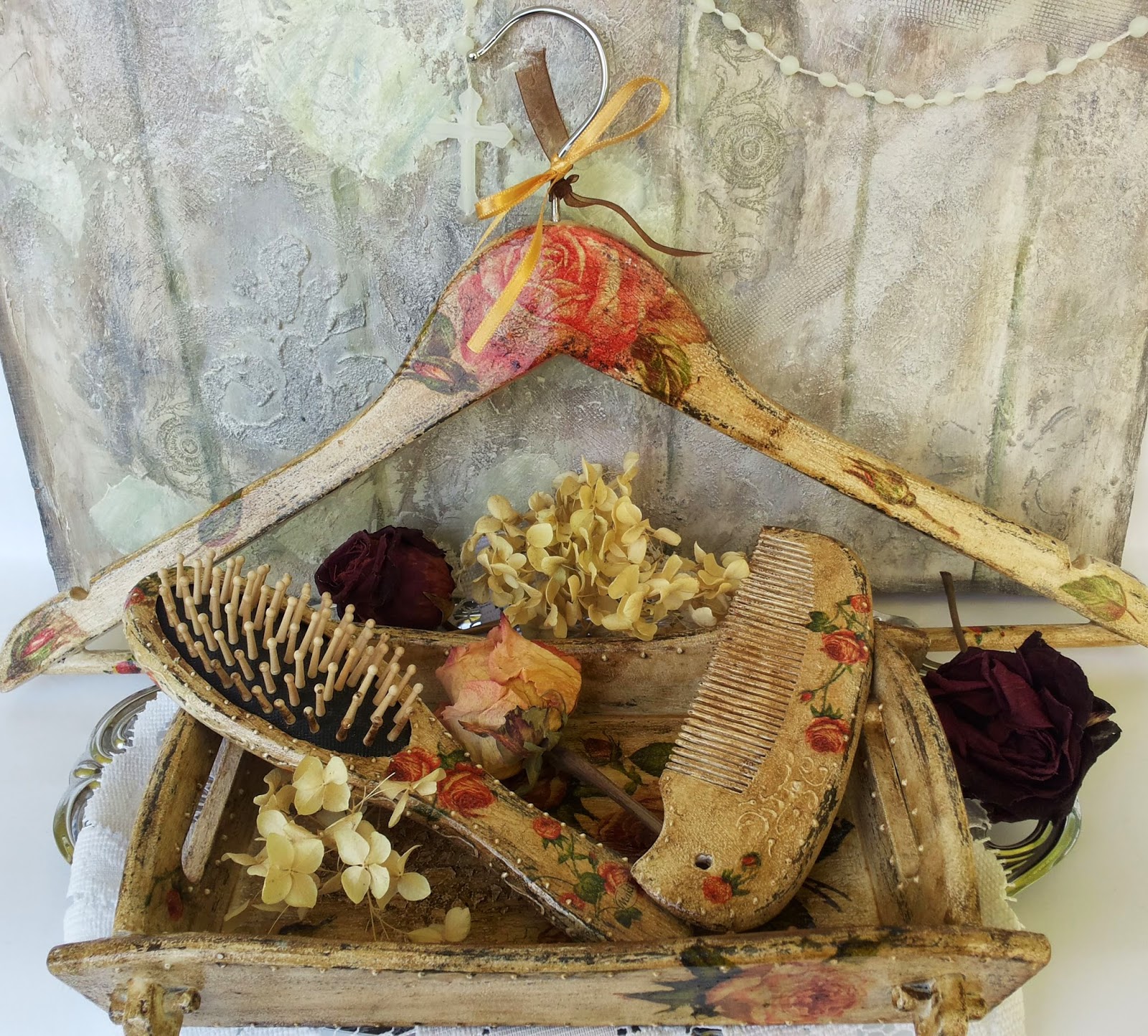 Martinel: Shabby chic lady accessories...Шаби шик дамски аксесоари