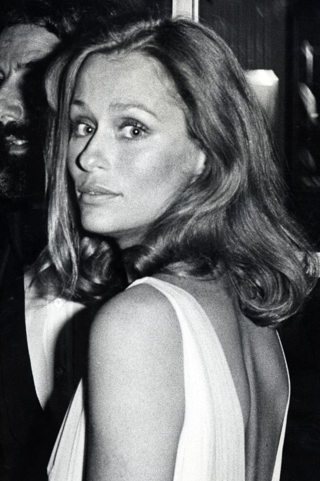 40 Glamorous Photos of Lauren Hutton in the 1970s and 1980s ~ Vintage ...