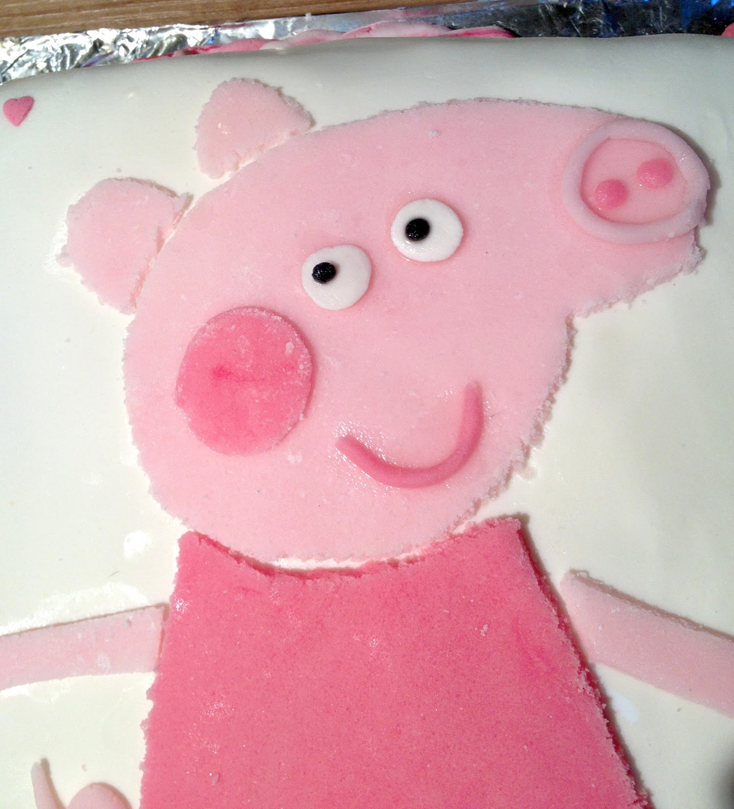 Profumo di cose buone: Pan di spagna farcito con...Peppa Pig!