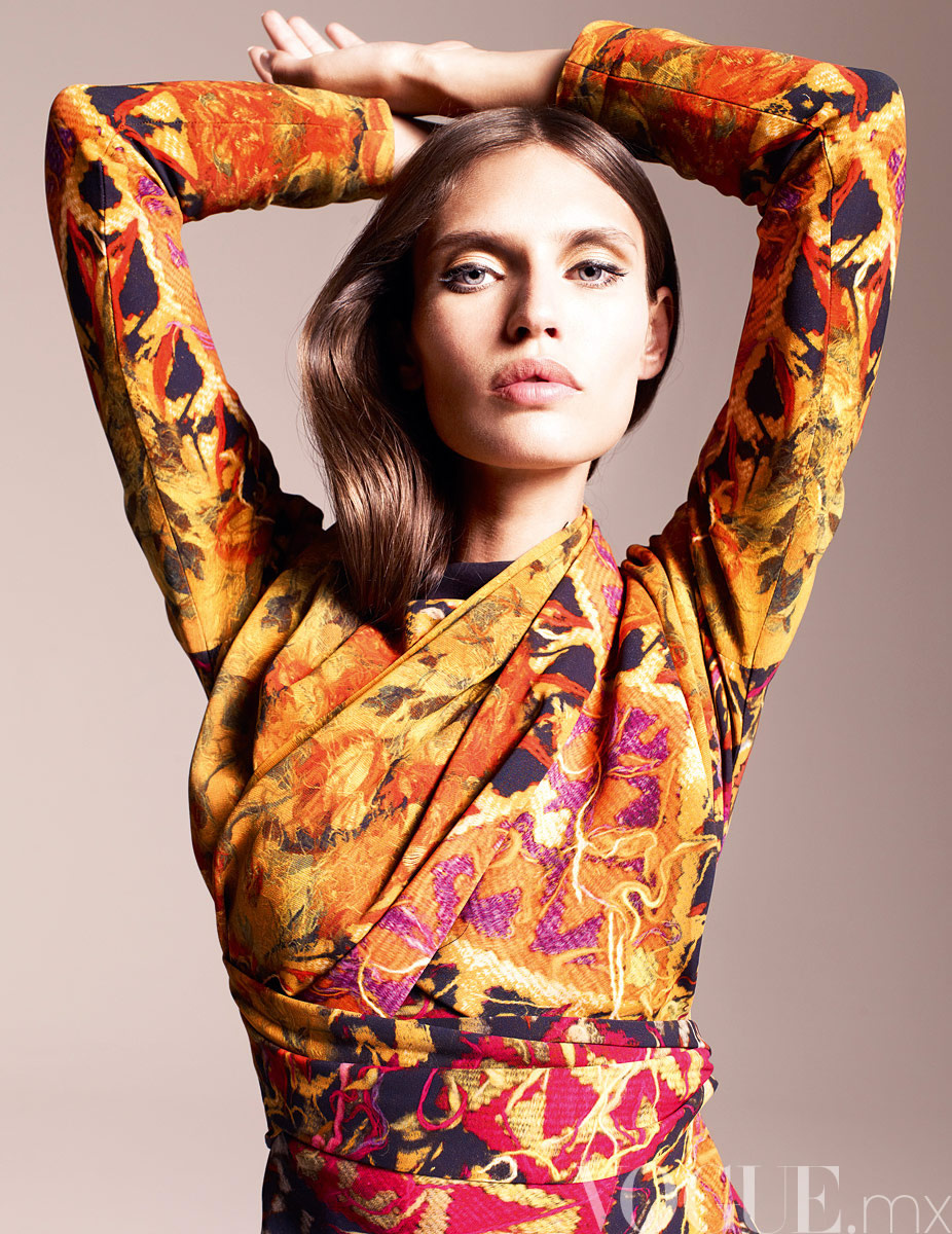 Bianca Balti (VOGUE Mexico, January 2012) - Models Inspiration