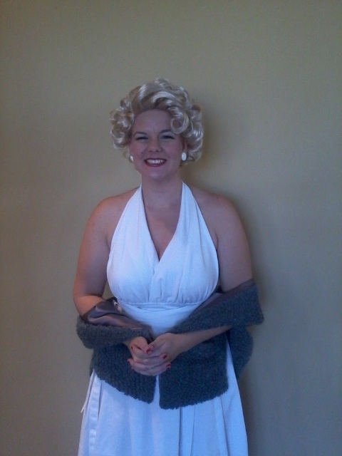 Sewing Cafe: Let's Dress up....in Costumes that is.