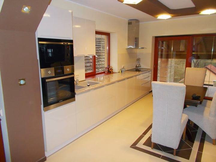 Bucatarie cu usi mdf, bej lucios | Mobilier cu design elegant