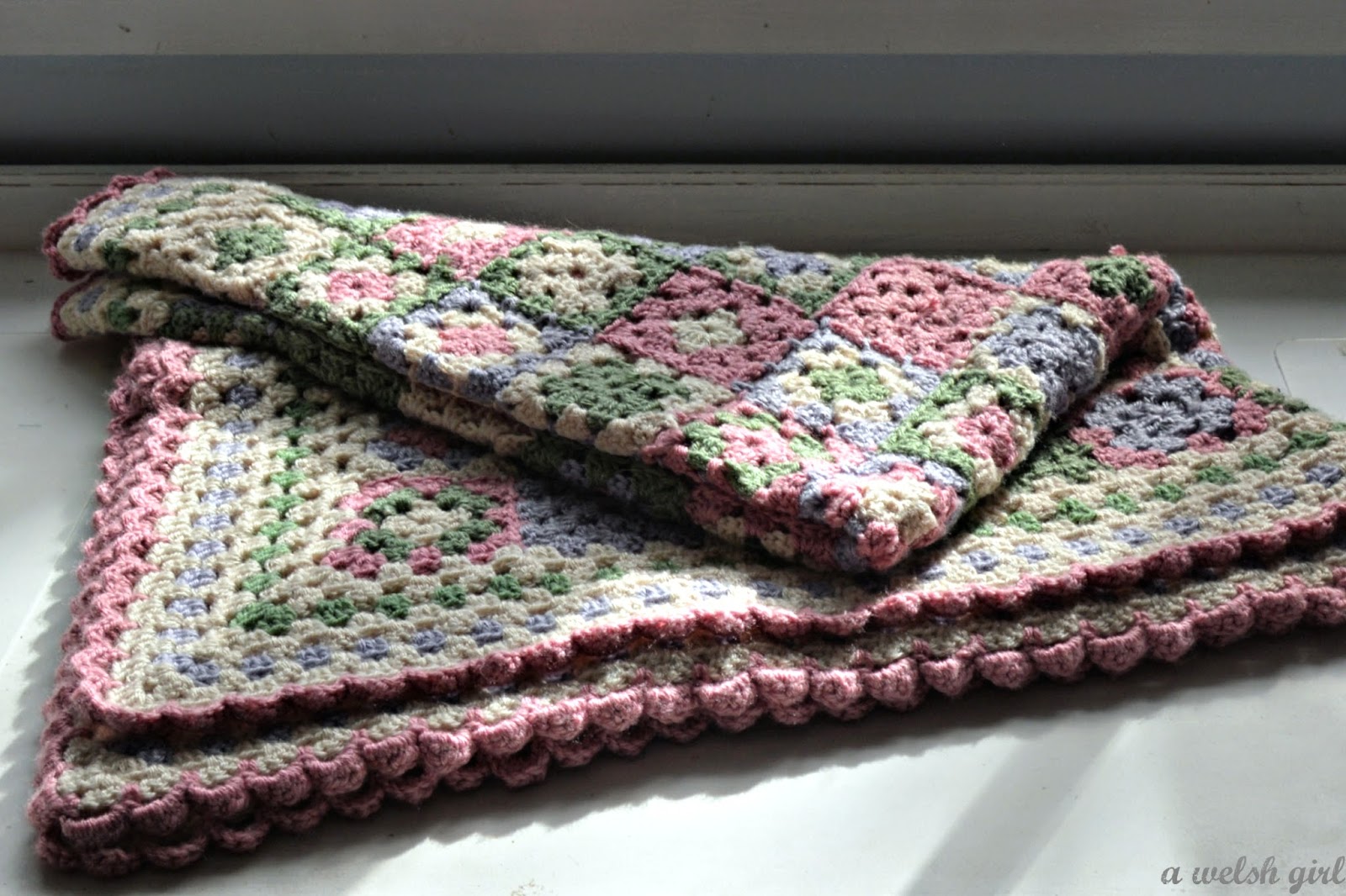 A Welsh girl in Australia: Learning to Crochet