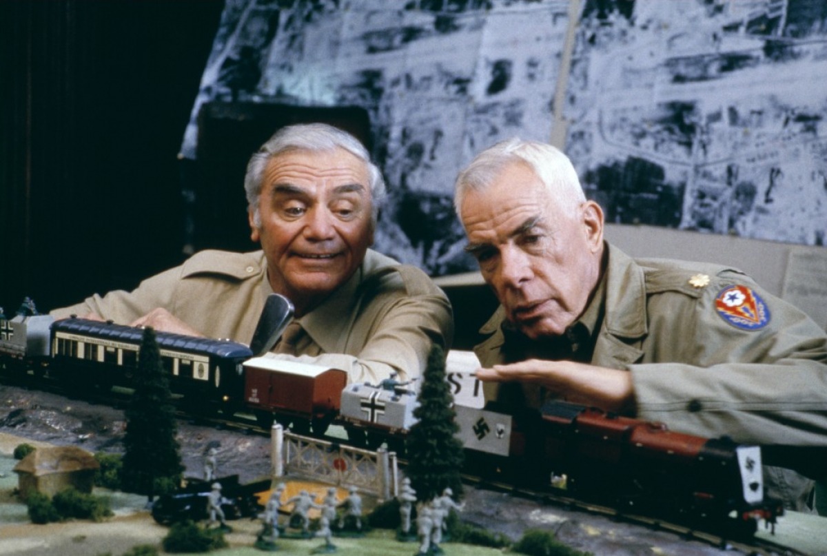 LE PLEIN DE SUPER: ERNEST BORGNINE 1917-2012