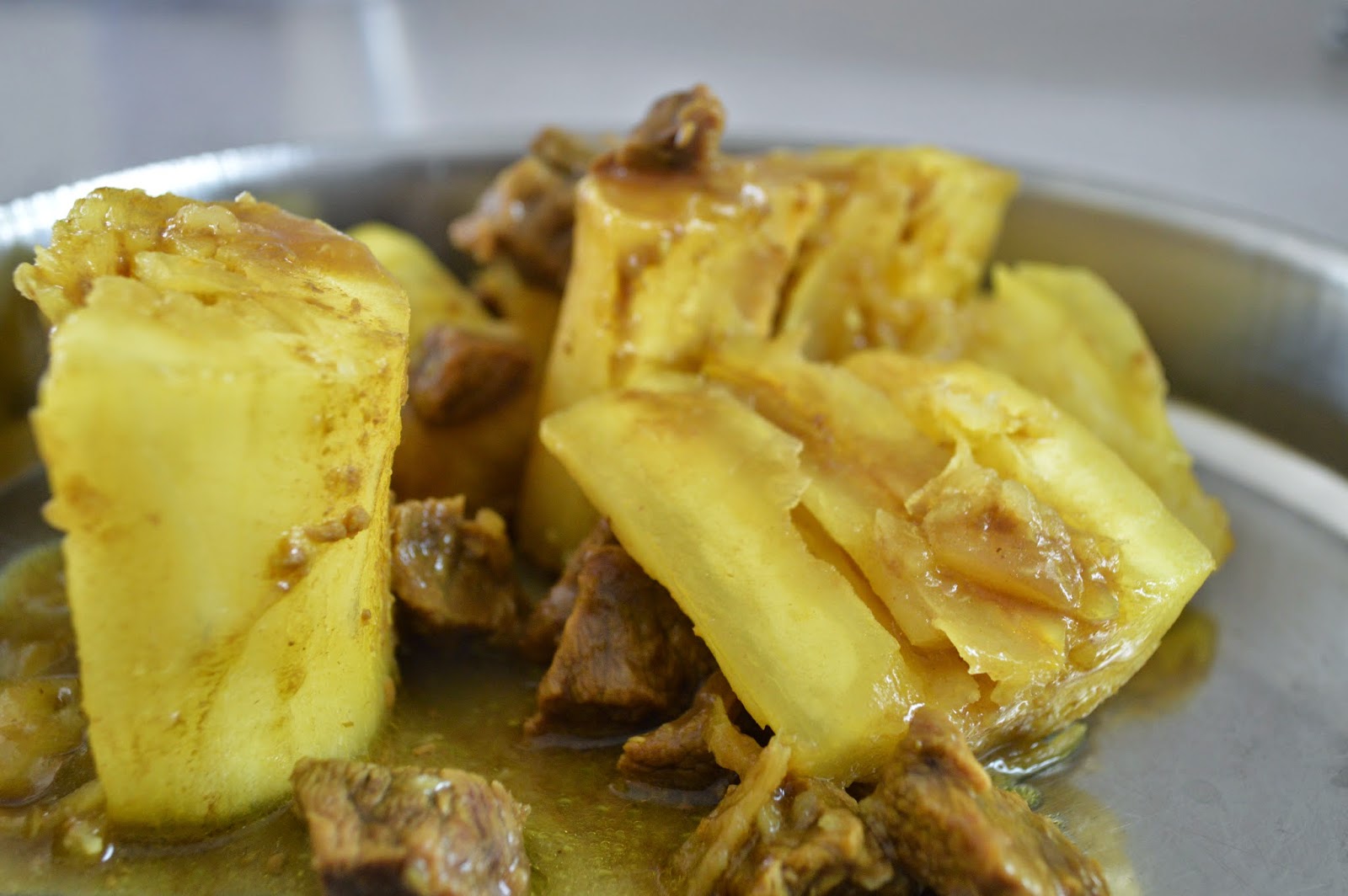 "Cooking Isn't Rocket science" : Chenda puzhungiya Kappa / Yucca Root ...