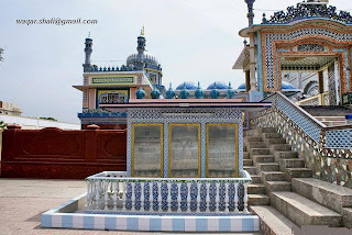 **JP** Bhong Mosque Sadiqabad. || World News