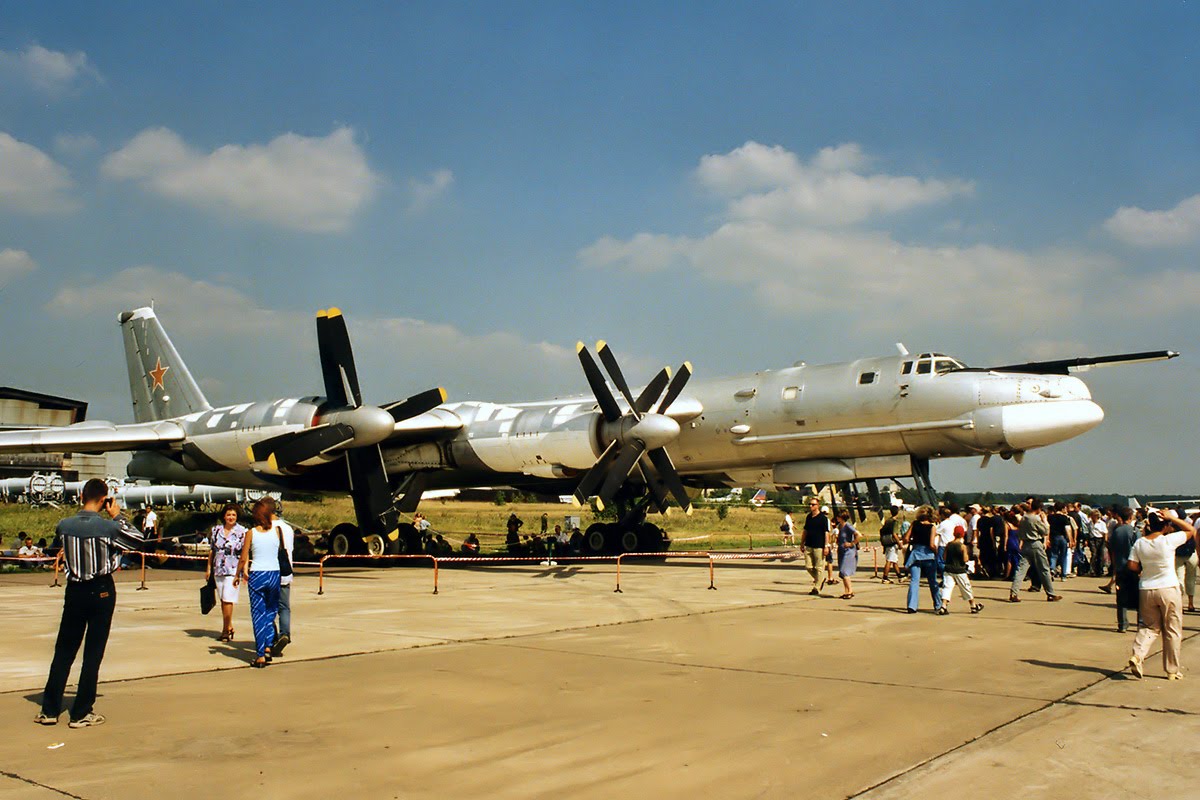 Eastwings: Tu-95MS * Tupolev OKB * Russia Air Force * Unknown