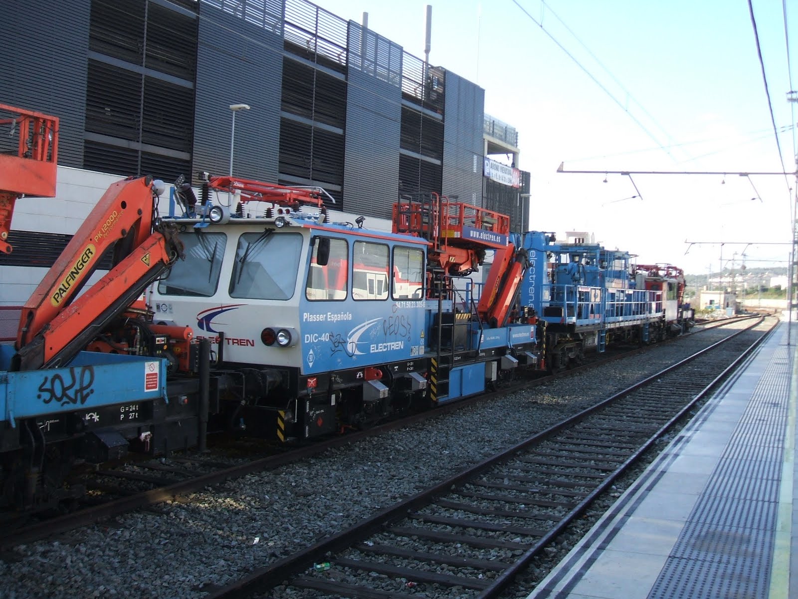 MUNDO TREN: DRESINAS EN SITGES (BARCELONA)