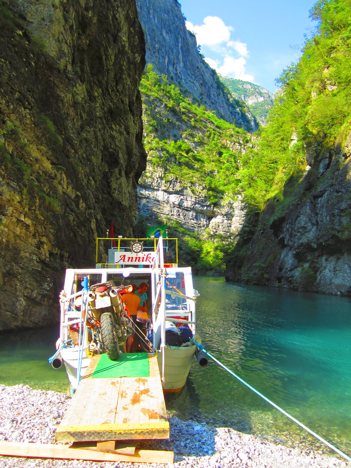 Gone with the backpack: ALBANIA. THE INLAND.THE NORTH, LAKE OHRID AND BERAT