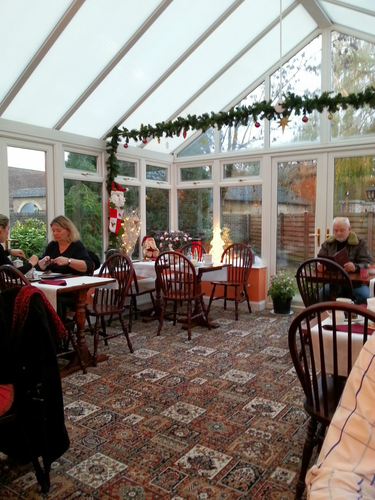 Steph in the cuisine: Prendre le thé à Everberg comme si vous étiez en ...